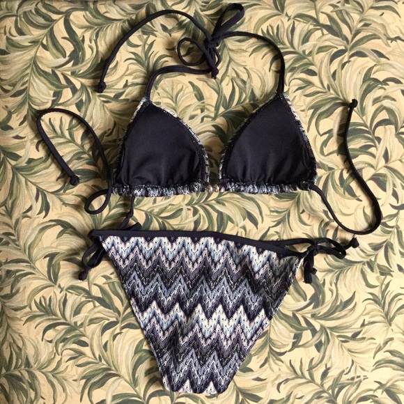 Paz’s Closet | Swim | Chevron Bikini | Poshmark